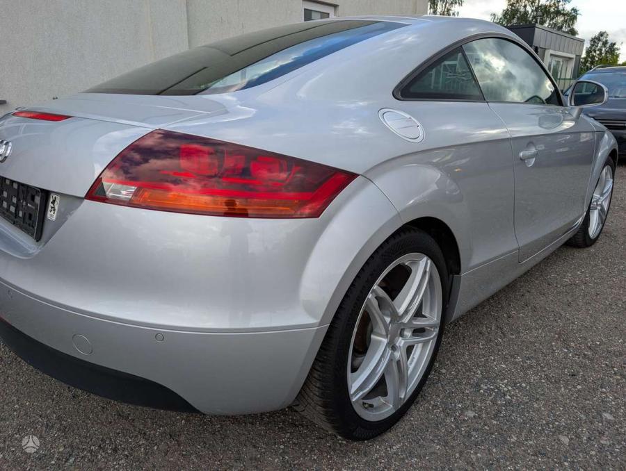 Grey Audi TT 2008 in Marijampole, with an engine capacity of 1.80 L and mileage of 222 thousand km for 5500 €, photo 15 on AUTOMOTO.COM.LV
