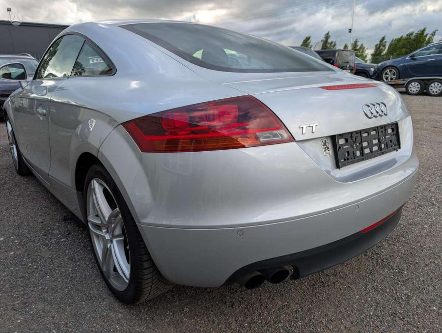 Grey Audi TT 2008 in Marijampole, with an engine capacity of 1.80 L and mileage of 222 thousand km for 5500 €, photo 18 on AUTOMOTO.COM.LV