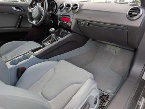 Grey Audi TT 2008 in Marijampole, with an engine capacity of 1.80 L and mileage of 222 thousand km for 5500 €, photo 28 on AUTOMOTO.COM.LV