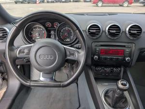 Grey Audi TT 2008 in Marijampole, with an engine capacity of 1.80 L and mileage of 222 thousand km for 5500 €, photo 30 on AUTOMOTO.COM.LV