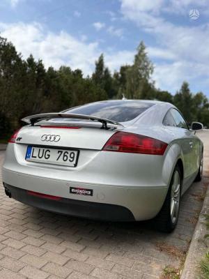 Grey Audi TT 2009 in Klaipeda, with an engine capacity of 1.80 L and mileage of 160 thousand km for 6900 €, photo 5 on AUTOMOTO.COM.LV