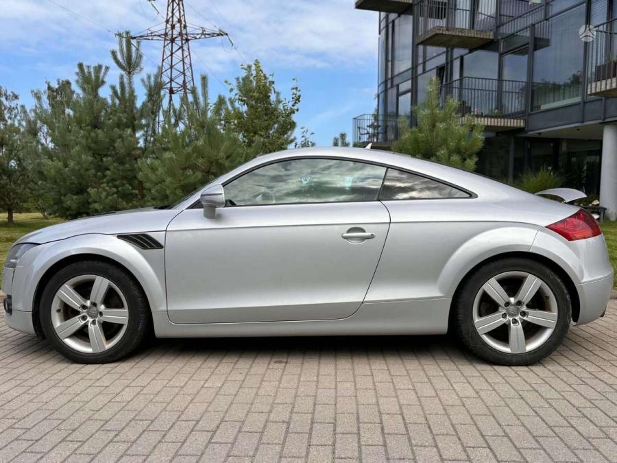 Grey Audi TT 2009 in Klaipeda, with an engine capacity of 1.80 L and mileage of 160 thousand km for 6900 €, photo 6 on AUTOMOTO.COM.LV