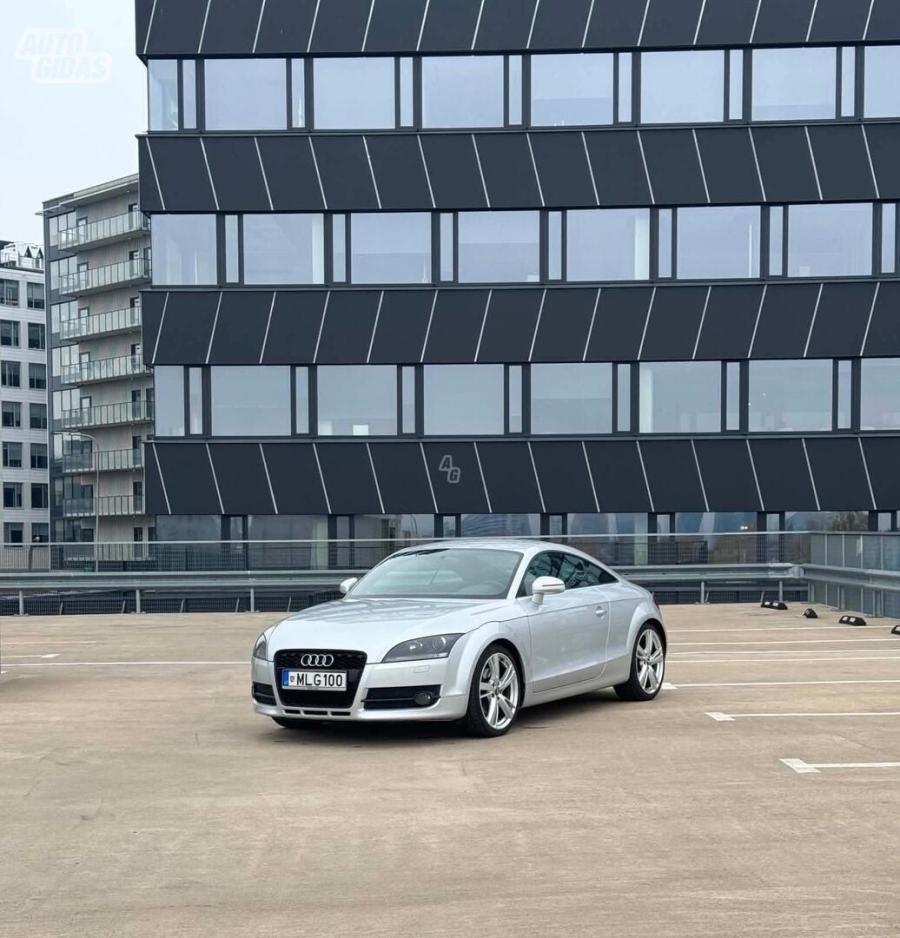 Pelēks Audi TT 2009 Viļņa, ar dzinēja tilpumu 2.00 L un nobraukumu 126 tūkst. km par 9000 €, foto 1 vietnē AUTOMOTO.COM.LV