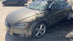 Pelēks Audi TT 2012 Viļņa, ar dzinēja tilpumu 1.98 L un nobraukumu 264 tūkst. km par 6400 €, foto 5 vietnē AUTOMOTO.COM.LV