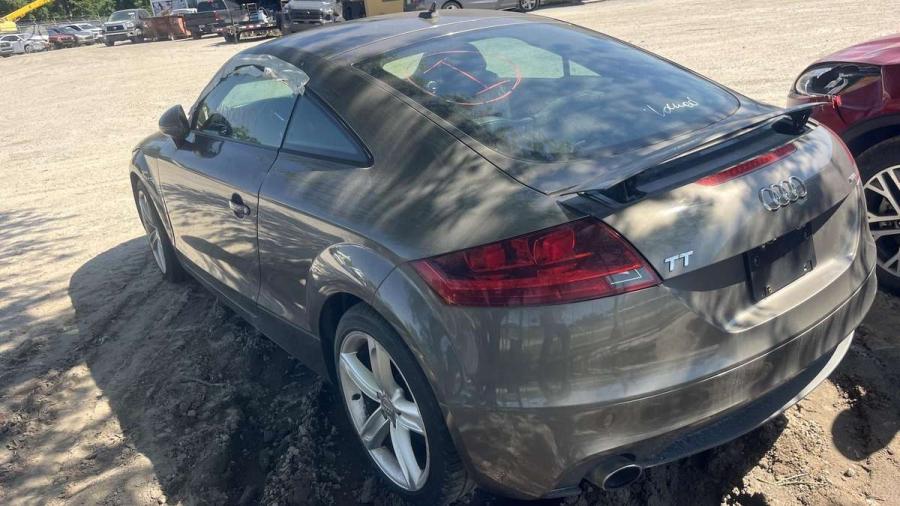 Pelēks Audi TT 2012 Viļņa, ar dzinēja tilpumu 1.98 L un nobraukumu 264 tūkst. km par 6400 €, foto 9 vietnē AUTOMOTO.COM.LV