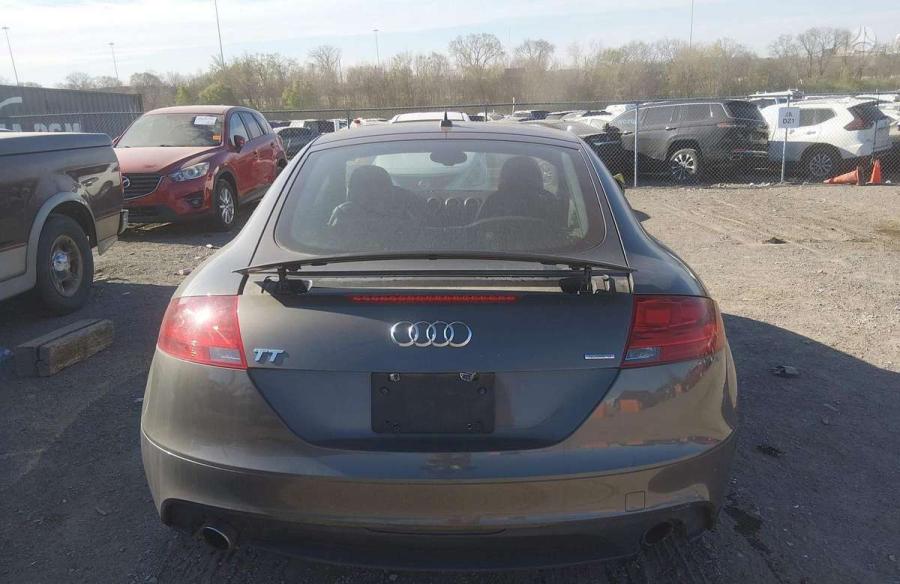 Pelēks Audi TT 2012 Viļņa, ar dzinēja tilpumu 1.98 L un nobraukumu 264 tūkst. km par 6400 €, foto 10 vietnē AUTOMOTO.COM.LV