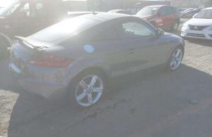 Pelēks Audi TT 2012 Viļņa, ar dzinēja tilpumu 1.98 L un nobraukumu 264 tūkst. km par 6400 €, foto 13 vietnē AUTOMOTO.COM.LV