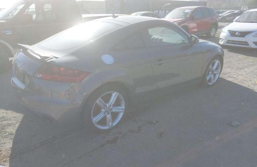 Pelēks Audi TT 2012 Viļņa, ar dzinēja tilpumu 1.98 L un nobraukumu 264 tūkst. km par 6400 €, foto 13 vietnē AUTOMOTO.COM.LV