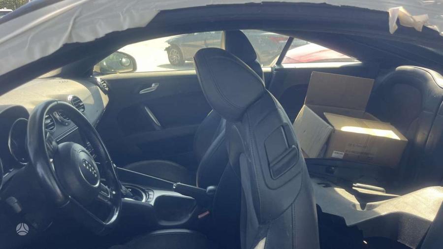 Pelēks Audi TT 2012 Viļņa, ar dzinēja tilpumu 1.98 L un nobraukumu 264 tūkst. km par 6400 €, foto 19 vietnē AUTOMOTO.COM.LV
