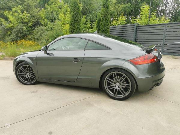Grey Audi TT 2013 in Kaunas, with an engine capacity of 2.00 L and mileage of 281 thousand km for 8999 €, photo 3 on AUTOMOTO.COM.LV