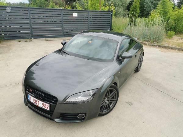 Grey Audi TT 2013 in Kaunas, with an engine capacity of 2.00 L and mileage of 281 thousand km for 8999 €, photo 5 on AUTOMOTO.COM.LV