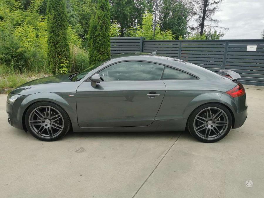Grey Audi TT 2013 in Kaunas, with an engine capacity of 2.00 L and mileage of 281 thousand km for 8999 €, photo 7 on AUTOMOTO.COM.LV