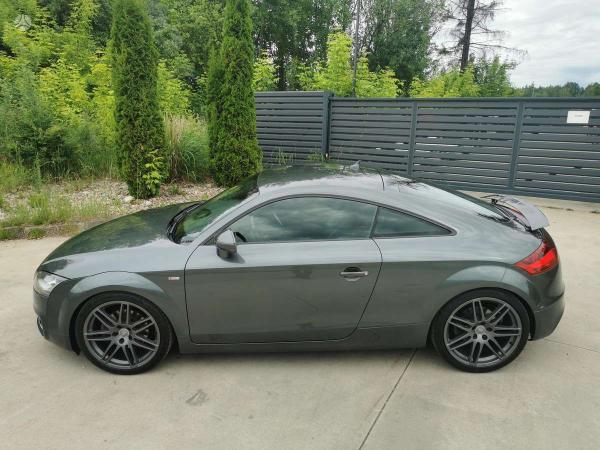 Grey Audi TT 2013 in Kaunas, with an engine capacity of 2.00 L and mileage of 281 thousand km for 8999 €, photo 8 on AUTOMOTO.COM.LV