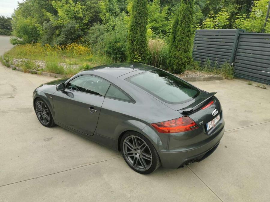 Grey Audi TT 2013 in Kaunas, with an engine capacity of 2.00 L and mileage of 281 thousand km for 8999 €, photo 11 on AUTOMOTO.COM.LV