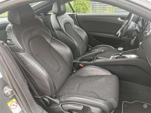 Grey Audi TT 2013 in Kaunas, with an engine capacity of 2.00 L and mileage of 281 thousand km for 8999 €, photo 17 on AUTOMOTO.COM.LV