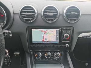 Grey Audi TT 2013 in Kaunas, with an engine capacity of 2.00 L and mileage of 281 thousand km for 8999 €, photo 22 on AUTOMOTO.COM.LV