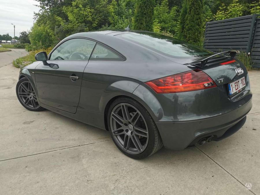 Grey Audi TT 2013 in Kaunas, with an engine capacity of 2.00 L and mileage of 281 thousand km for 8999 €, photo 24 on AUTOMOTO.COM.LV