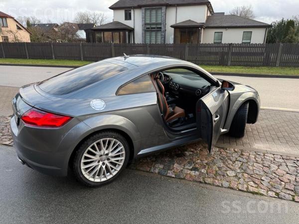 Grey Audi TT 2015 in Riga, with an engine capacity of 2.00 L and mileage of 92 thousand km for 18600 €, photo 7 on AUTOMOTO.COM.LV
