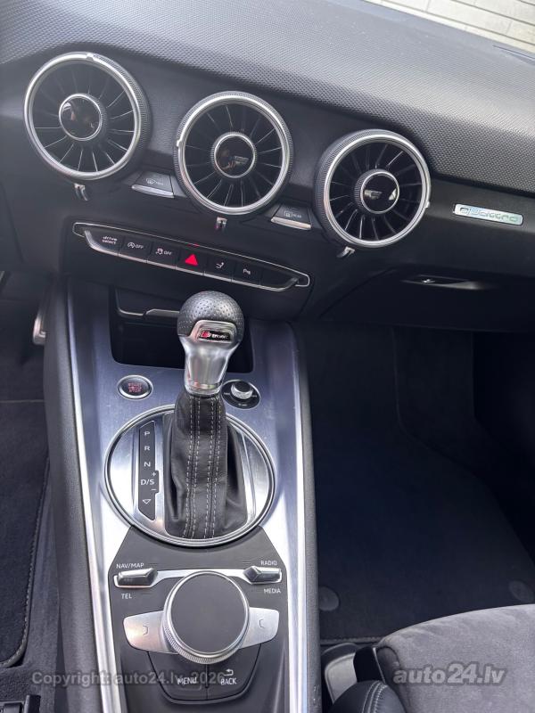 Pelēks Audi TT 2016 Tallina, ar dzinēja tilpumu 2.00 L un nobraukumu 123 tūkst. km par 22500 €, foto 8 vietnē AUTOMOTO.COM.LV