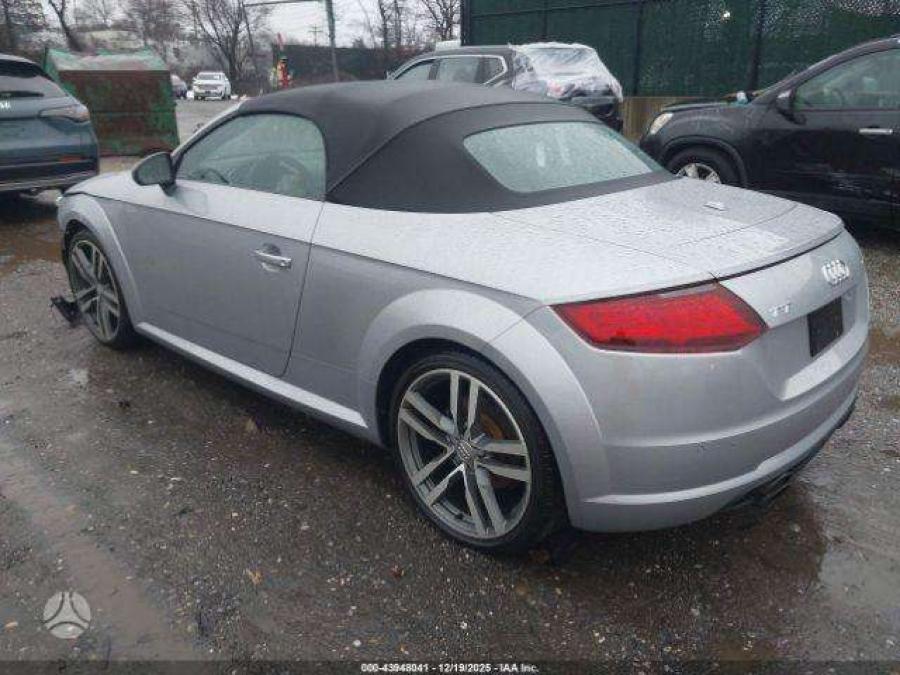 Grey Audi TT 2017 in Klaipeda, with an engine capacity of 1.98 L and mileage of 53 thousand km for 7300 €, photo 3 on AUTOMOTO.COM.LV