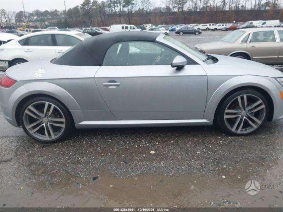 Grey Audi TT 2017 in Klaipeda, with an engine capacity of 1.98 L and mileage of 53 thousand km for 7300 €, photo 13 on AUTOMOTO.COM.LV