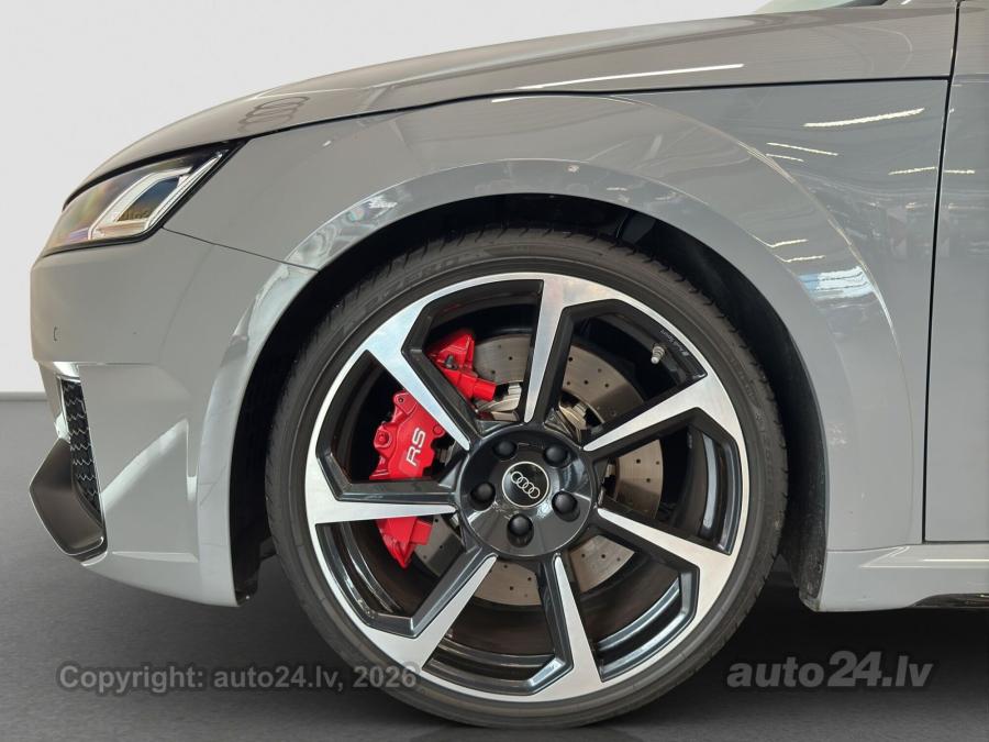 Pelēks Audi TT 2024 Tallina, ar dzinēja tilpumu 2.50 L un nobraukumu 10 tūkst. km par 66900 €, foto 9 vietnē AUTOMOTO.COM.LV
