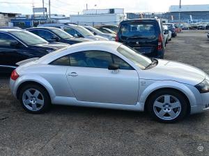 Grey Audi TT 1998 in Kaunas, with an engine capacity of 1.80 L and mileage of 205 thousand km for 3200 €, photo 3 on AUTOMOTO.COM.LV