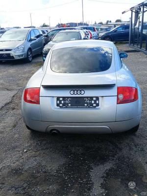 Grey Audi TT 1998 in Kaunas, with an engine capacity of 1.80 L and mileage of 205 thousand km for 3200 €, photo 5 on AUTOMOTO.COM.LV