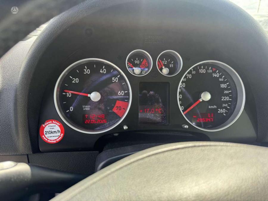 Grey Audi TT 1998 in Kaunas, with an engine capacity of 1.80 L and mileage of 205 thousand km for 3200 €, photo 6 on AUTOMOTO.COM.LV