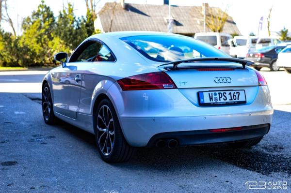 Audi TT 2008 Kretinga, ar dzinēja tilpumu 2.00 L un nobraukumu 192 tūkst. km par 7650 €, foto 7 vietnē AUTOMOTO.COM.LV