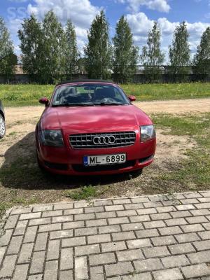 Sarkans Audi TT 2005 Preiļi, ar dzinēja tilpumu 1.80 L un nobraukumu 185 tūkst. km par 3200 €, foto  vietnē AUTOMOTO.COM.LV