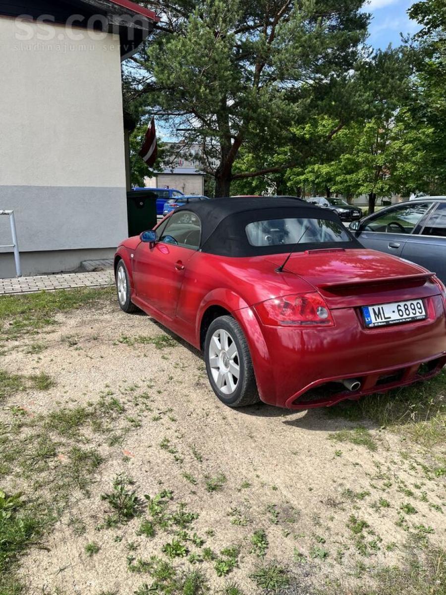 Sarkans Audi TT 2005 Preiļi, ar dzinēja tilpumu 1.80 L un nobraukumu 185 tūkst. km par 3200 €, foto 5 vietnē AUTOMOTO.COM.LV