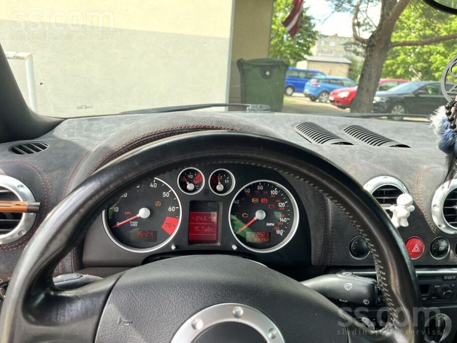 Sarkans Audi TT 2005 Preiļi, ar dzinēja tilpumu 1.80 L un nobraukumu 185 tūkst. km par 3200 €, foto 9 vietnē AUTOMOTO.COM.LV