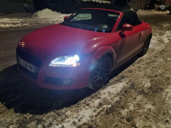 Red Audi TT 2007 in Taurage, with an engine capacity of 2.00 L and mileage of 180 thousand km for 4800 €, photo 6 on AUTOMOTO.COM.LV