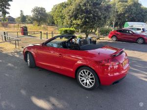 Red Audi TT 2010 in Kaunas, with an engine capacity of 1.80 L and mileage of 101 thousand km for 2950 €, photo 3 on AUTOMOTO.COM.LV