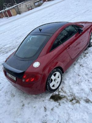 Sarkans Audi TT 2001 Jūrmala, ar dzinēja tilpumu 1.80 L un nobraukumu 467 tūkst. km par 3500 €, foto 3 vietnē AUTOMOTO.COM.LV