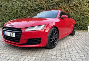 Red Audi TT 2016 in Riga, with an engine capacity of 2.00 L and mileage of 141 thousand km for 19400 €, photo 3 on AUTOMOTO.COM.LV