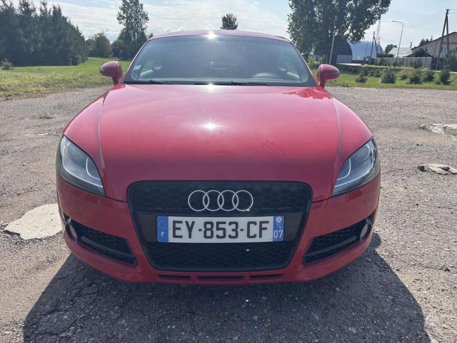 Sarkans Audi TT 2006 Tauragė, ar dzinēja tilpumu 2.00 L un nobraukumu 240 tūkst. km par 5700 €, foto 4 vietnē AUTOMOTO.COM.LV