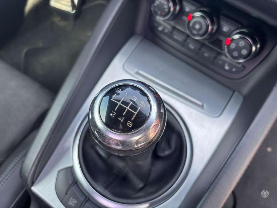 Sarkans Audi TT 2006 Tauragė, ar dzinēja tilpumu 2.00 L un nobraukumu 240 tūkst. km par 5700 €, foto 15 vietnē AUTOMOTO.COM.LV