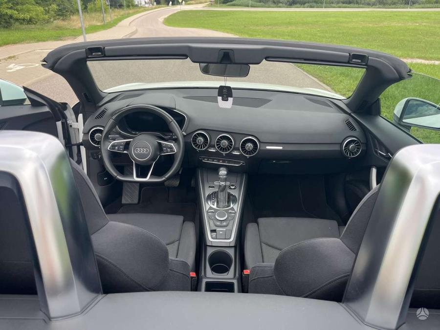 Balts Audi TT 2020 Viļņa, ar dzinēja tilpumu 1.98 L un nobraukumu 46 tūkst. km par 21500 €, foto 30 vietnē AUTOMOTO.COM.LV