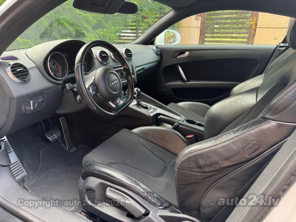 Balts Audi TT 2008 Tallina, ar dzinēja tilpumu 2.00 L un nobraukumu 245 tūkst. km par 9500 €, foto 8 vietnē AUTOMOTO.COM.LV