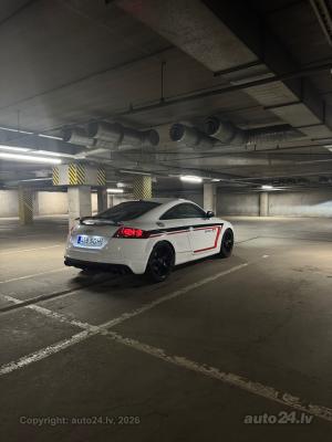 Balts Audi TT 2011 Tallina, ar dzinēja tilpumu 2.00 L un nobraukumu 286 tūkst. km par 12890 €, foto 6 vietnē AUTOMOTO.COM.LV