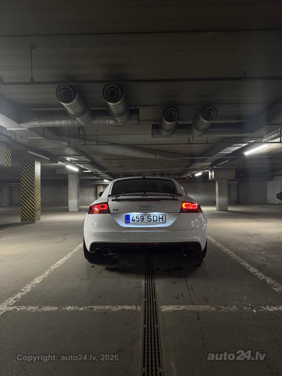 Balts Audi TT 2011 Tallina, ar dzinēja tilpumu 2.00 L un nobraukumu 286 tūkst. km par 12890 €, foto 7 vietnē AUTOMOTO.COM.LV