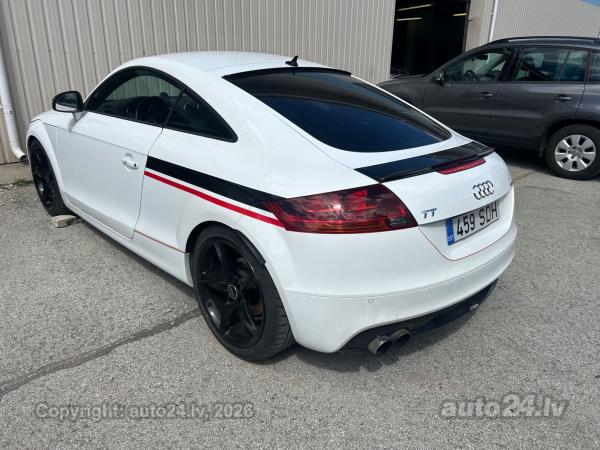 White Audi TT 2011 in Tallinn, with an engine capacity of 2.00 L and mileage of 286 thousand km for 12890 €, photo 10 on AUTOMOTO.COM.LV