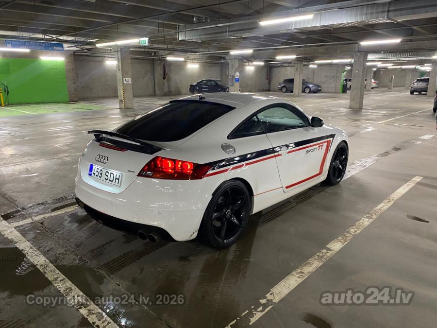 Balts Audi TT 2011 Tallina, ar dzinēja tilpumu 2.00 L un nobraukumu 286 tūkst. km par 12890 €, foto 16 vietnē AUTOMOTO.COM.LV
