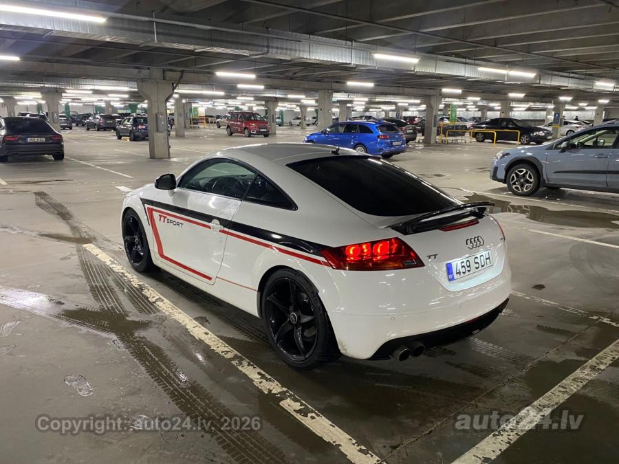 Balts Audi TT 2011 Tallina, ar dzinēja tilpumu 2.00 L un nobraukumu 286 tūkst. km par 12890 €, foto 17 vietnē AUTOMOTO.COM.LV