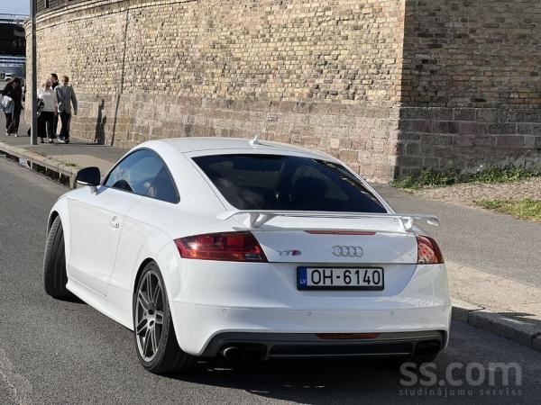 White Audi TT 2011 in Riga, with an engine capacity of 2.00 L and mileage of 196 thousand km for 14600 €, photo 2 on AUTOMOTO.COM.LV
