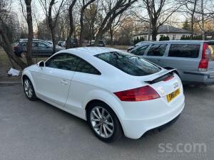 White Audi TT 2011 in Riga, with an engine capacity of 2.00 L and mileage of 120 thousand km for 4290 €, photo 3 on AUTOMOTO.COM.LV