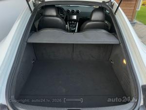White Audi TT 2012 in Tartu, with an engine capacity of 2.00 L and mileage of 236 thousand km for 12900 €, photo 10 on AUTOMOTO.COM.LV