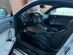 White Audi TT 2012 in Tartu, with an engine capacity of 2.00 L and mileage of 236 thousand km for 12900 €, photo 13 on AUTOMOTO.COM.LV